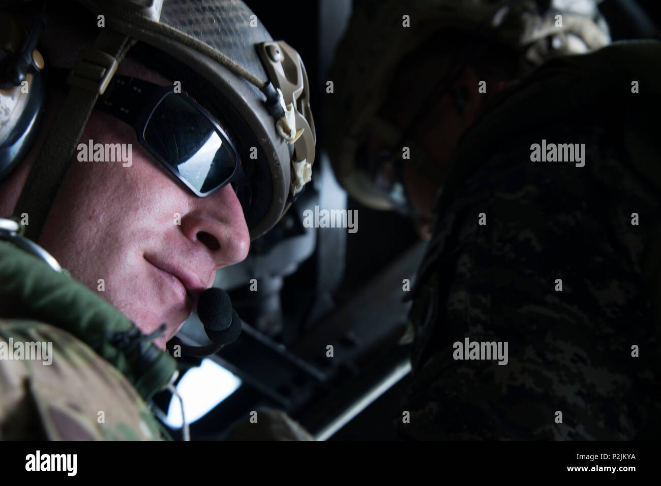 Philippine army light reaction regiment hi-res stock photography and ...