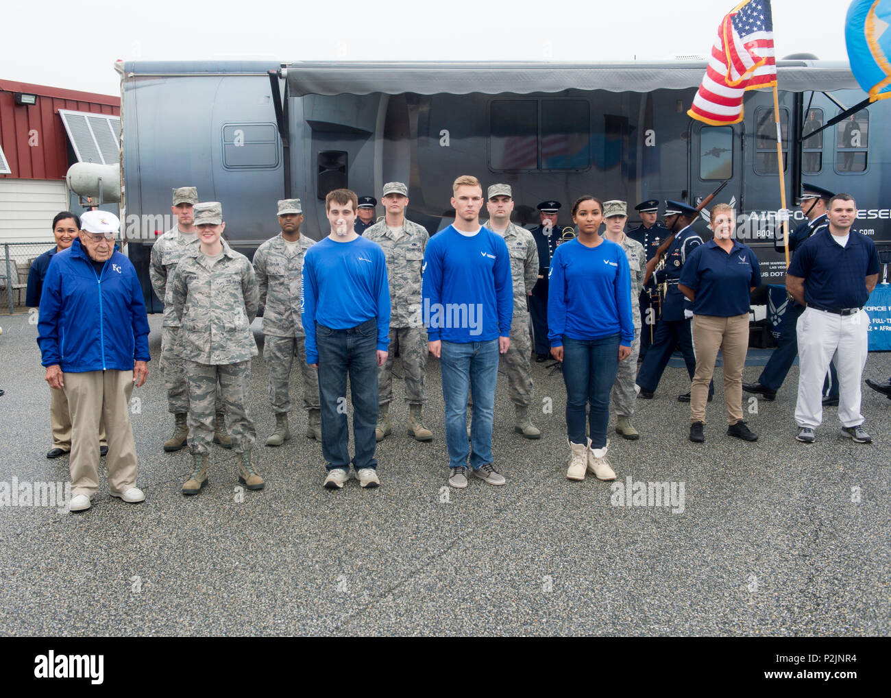 Ret. Lt. Col. Richard “Dick” Cole, last surviving Doolittle Raider ...