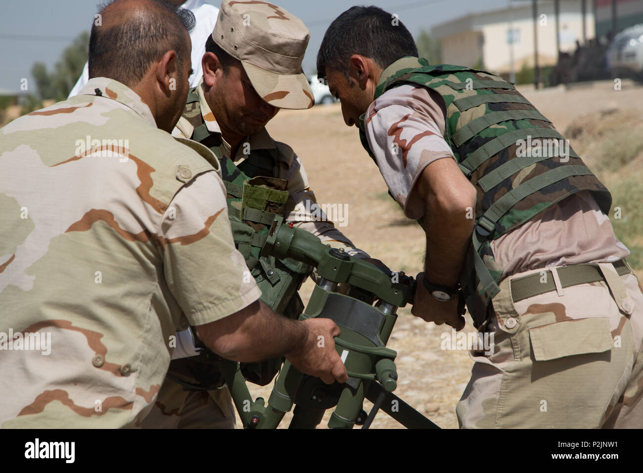 120mm Mortar System High Resolution Stock Photography and Images - Alamy