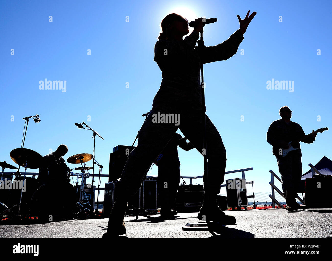 The robins band hi-res stock photography and images - Alamy