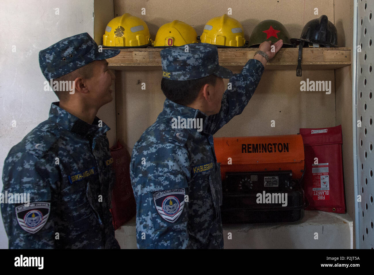 Incident command system hi-res stock photography and images - Alamy