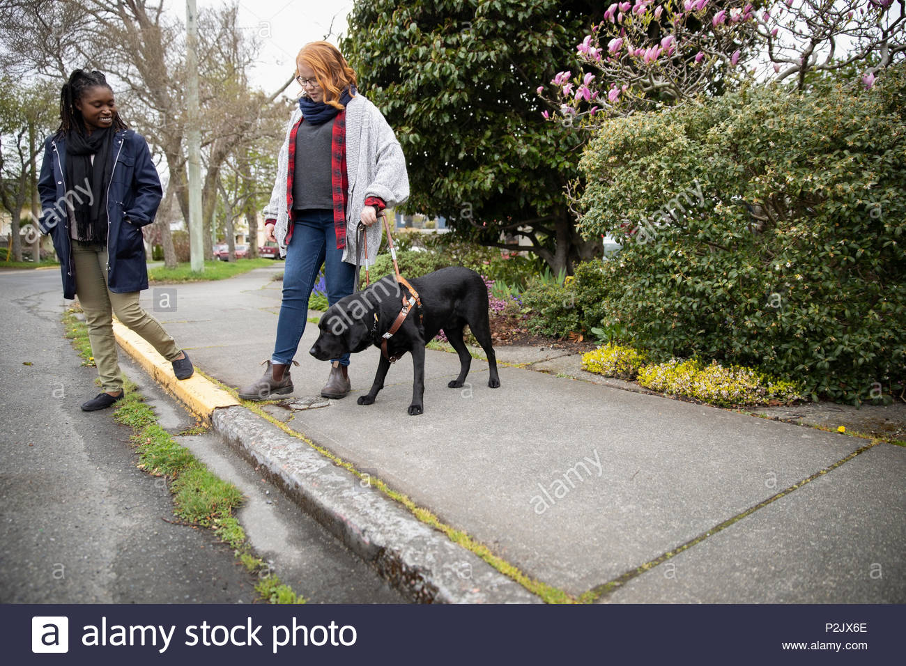 Curb image hi-res stock photography and images - Alamy