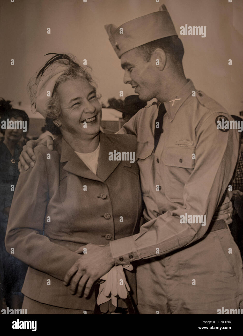 Hero mother medal hi-res stock photography and images - Alamy