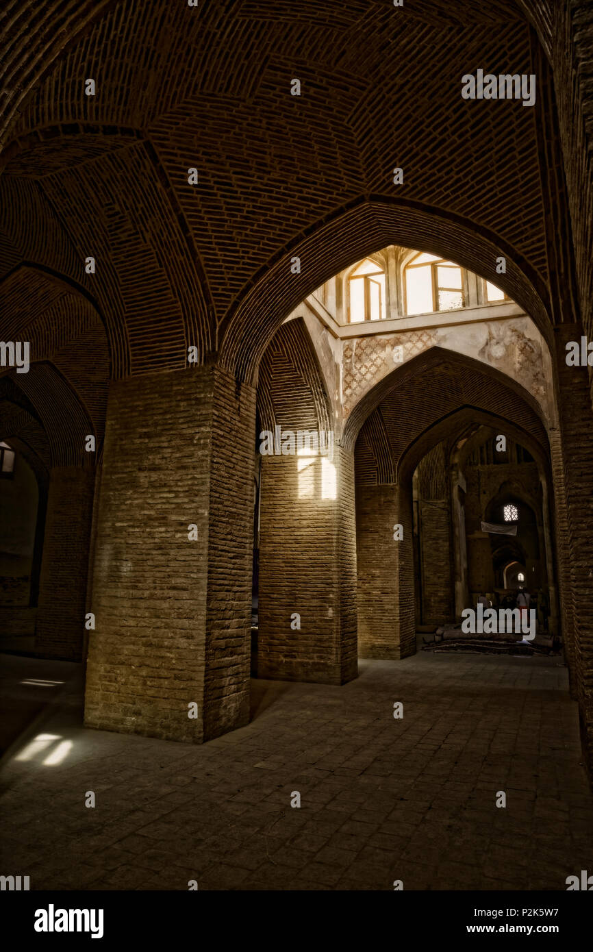 Isfahan Old Mosque interior Stock Photo - Alamy