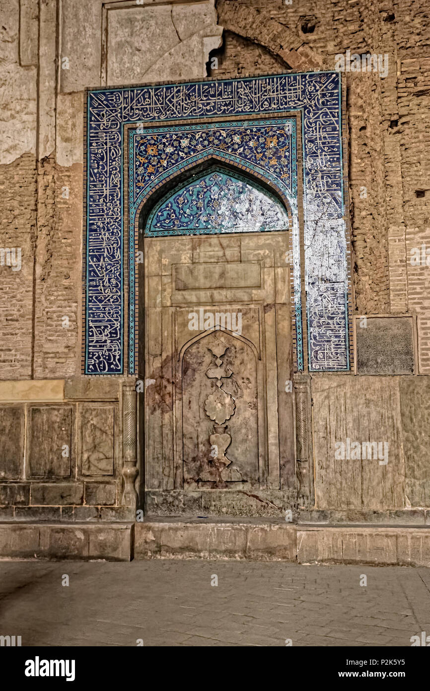 Isfahan Old Mosque interior Stock Photo - Alamy