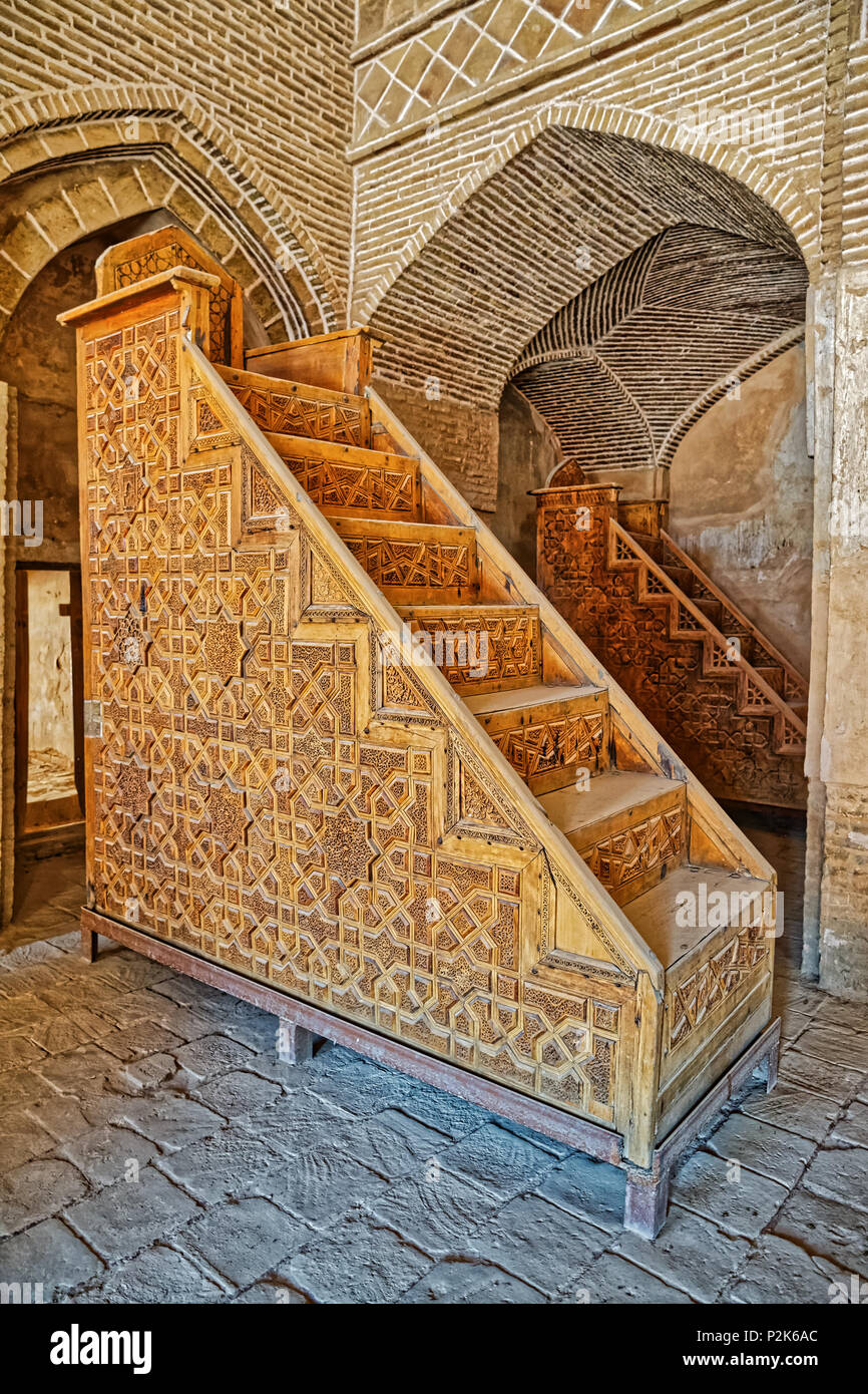 Wall carved mosque design hi-res stock photography and images - Alamy