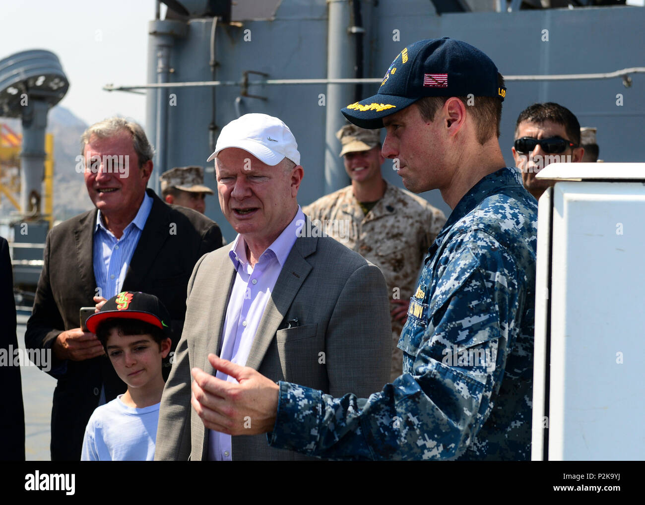 160924-N-TI017-097 MUSCAT, Oman (Sept. 24, 2016) Cmdr. Ethan Rule ...