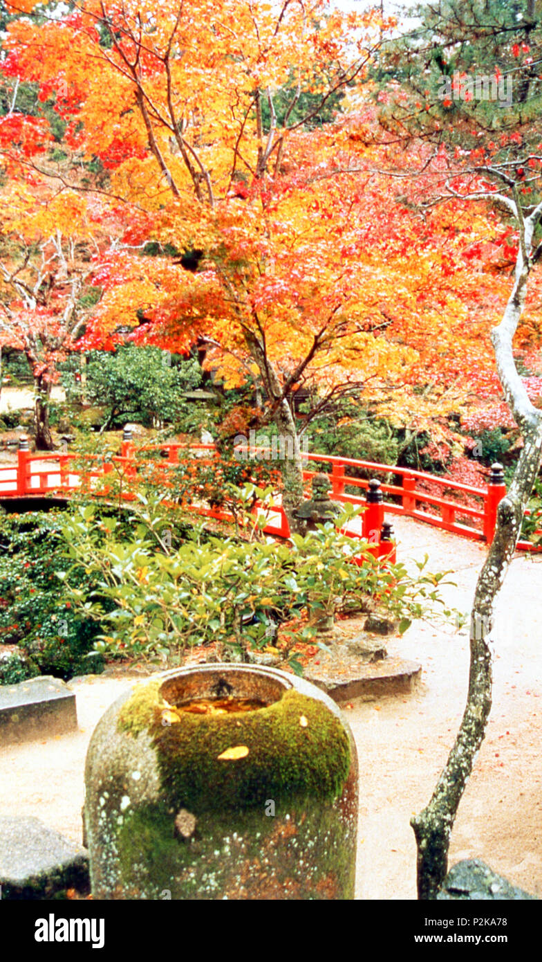Miyajima Hiroshima, autumn Japan Stock Photo - Alamy