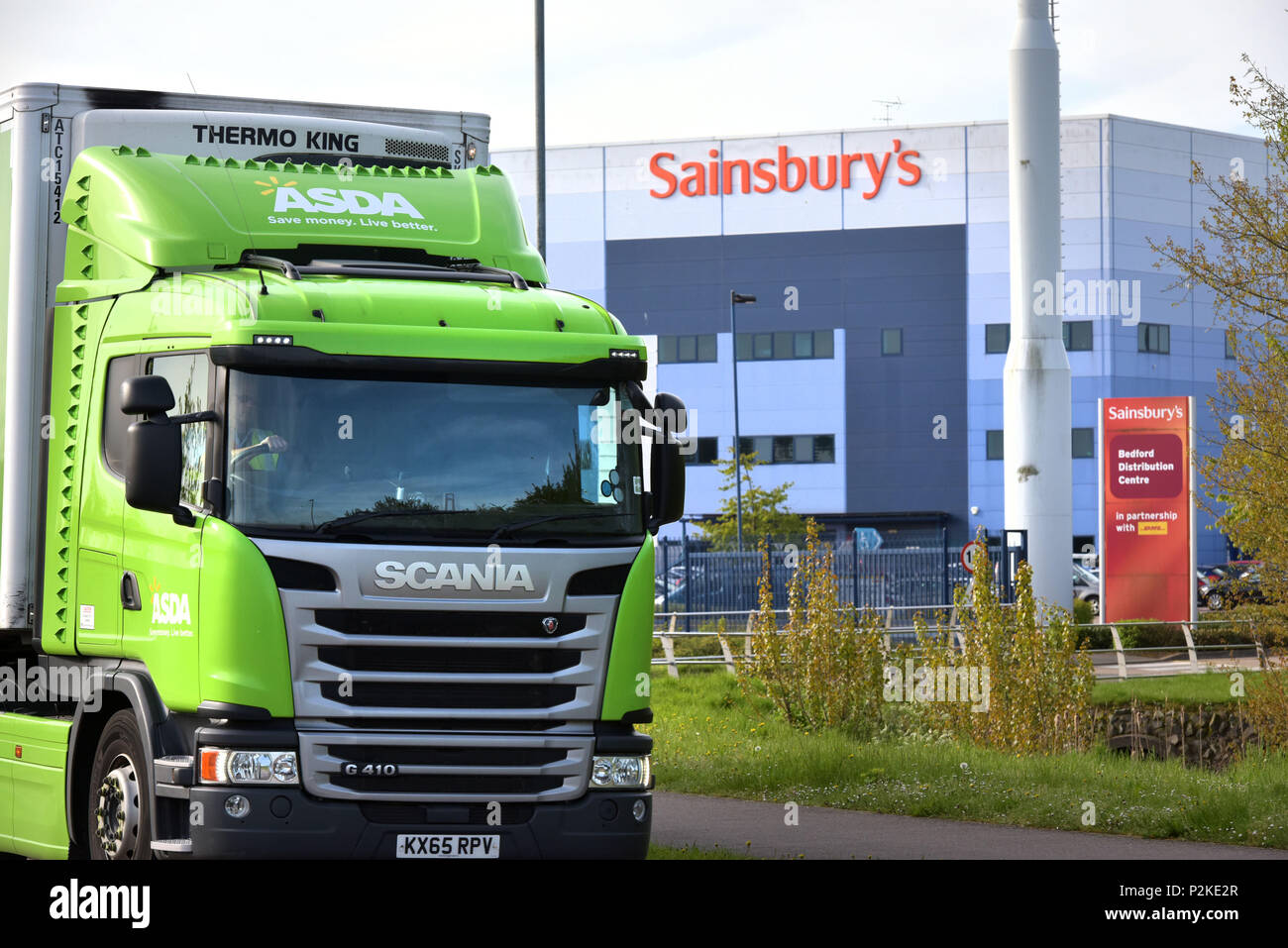 Asda distribution hi-res stock photography and images - Alamy
