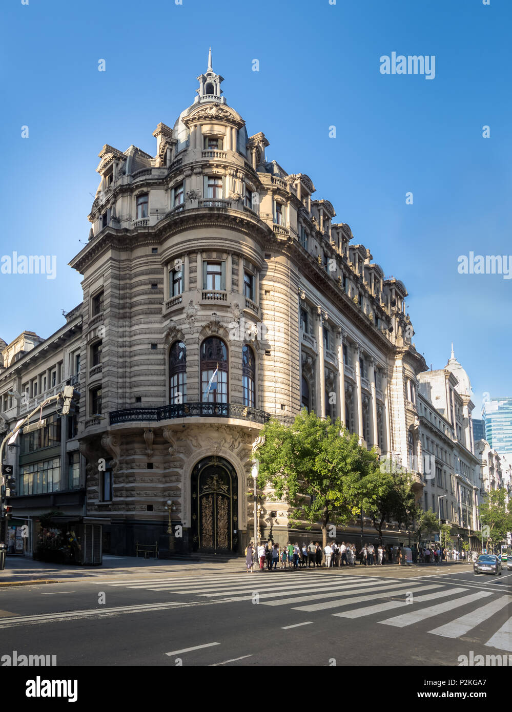 Centro Naval at Calle Florida (Florida Street) - Buenos Aires ...