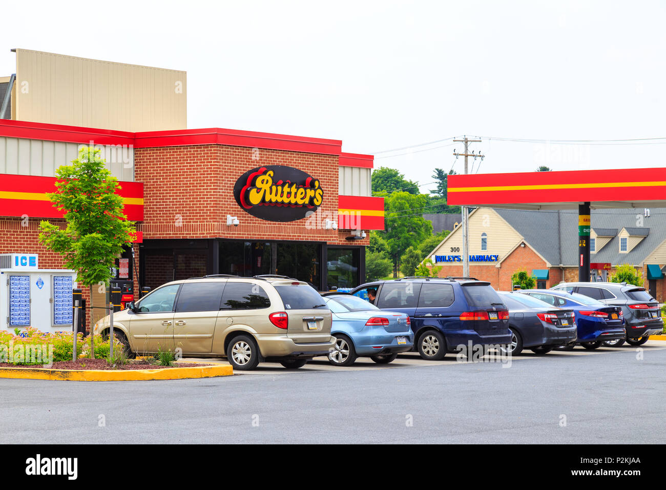 Strasburg, PA, USA - June 9, 2018: Rutter’s is an American convenience ...