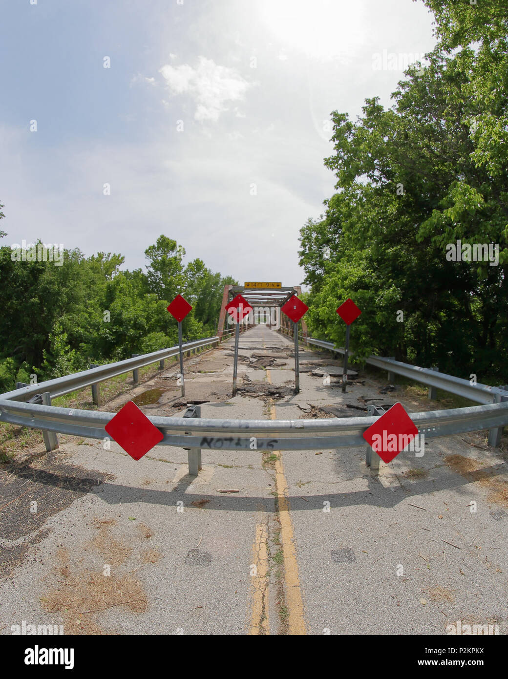 Unmaintained road hi-res stock photography and images - Alamy