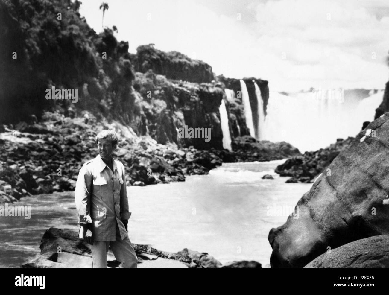 Moonraker Roger Moore 1979 High Resolution Stock Photography and Images - Alamy