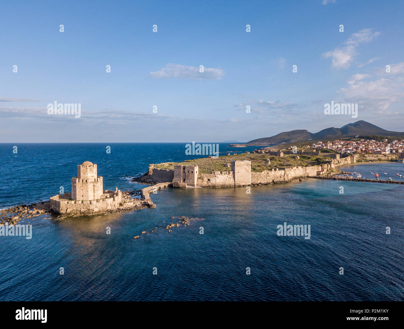 Methoni castle and sea defences hi-res stock photography and images - Alamy