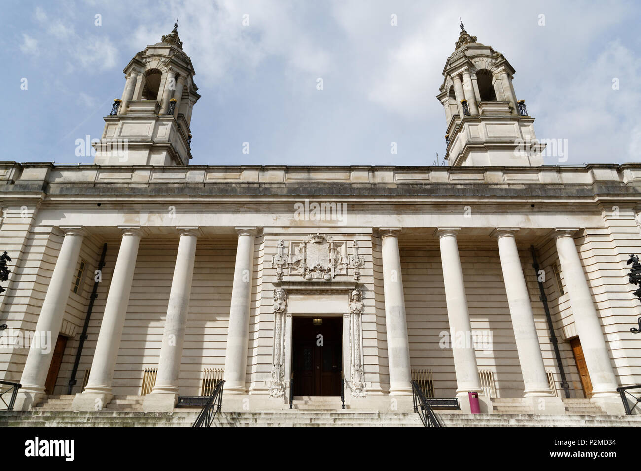 Cardiff crown court hi-res stock photography and images - Alamy