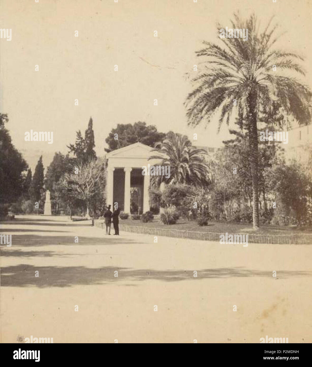. Italiano: Napoli, Villa Comunale, Tempietto di Virgilio. (francese ...