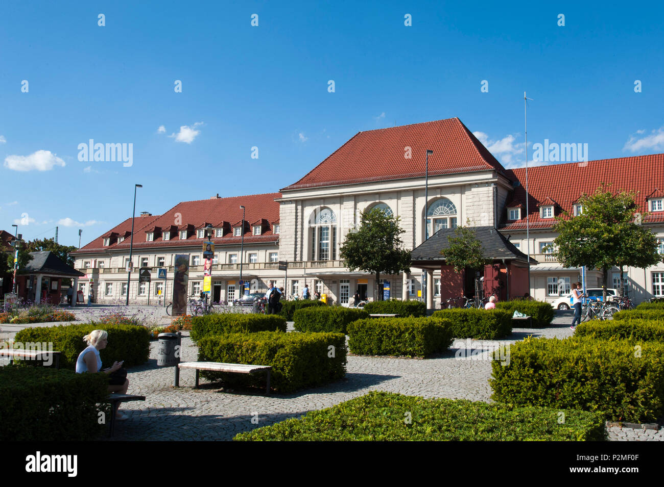 Weimar railway station hi-res stock photography and images - Alamy