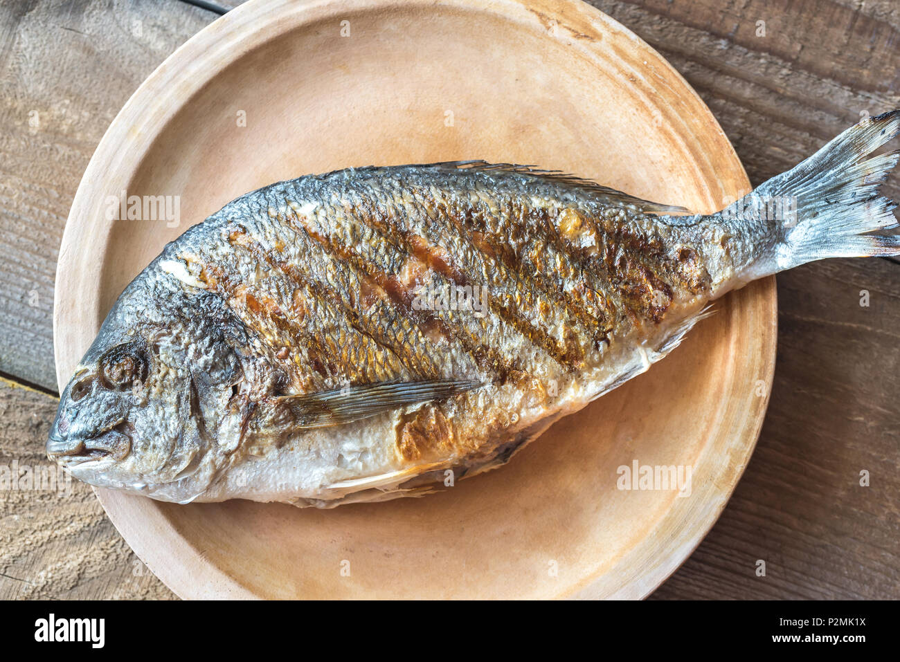 Grilled gilt-head bream Stock Photo - Alamy