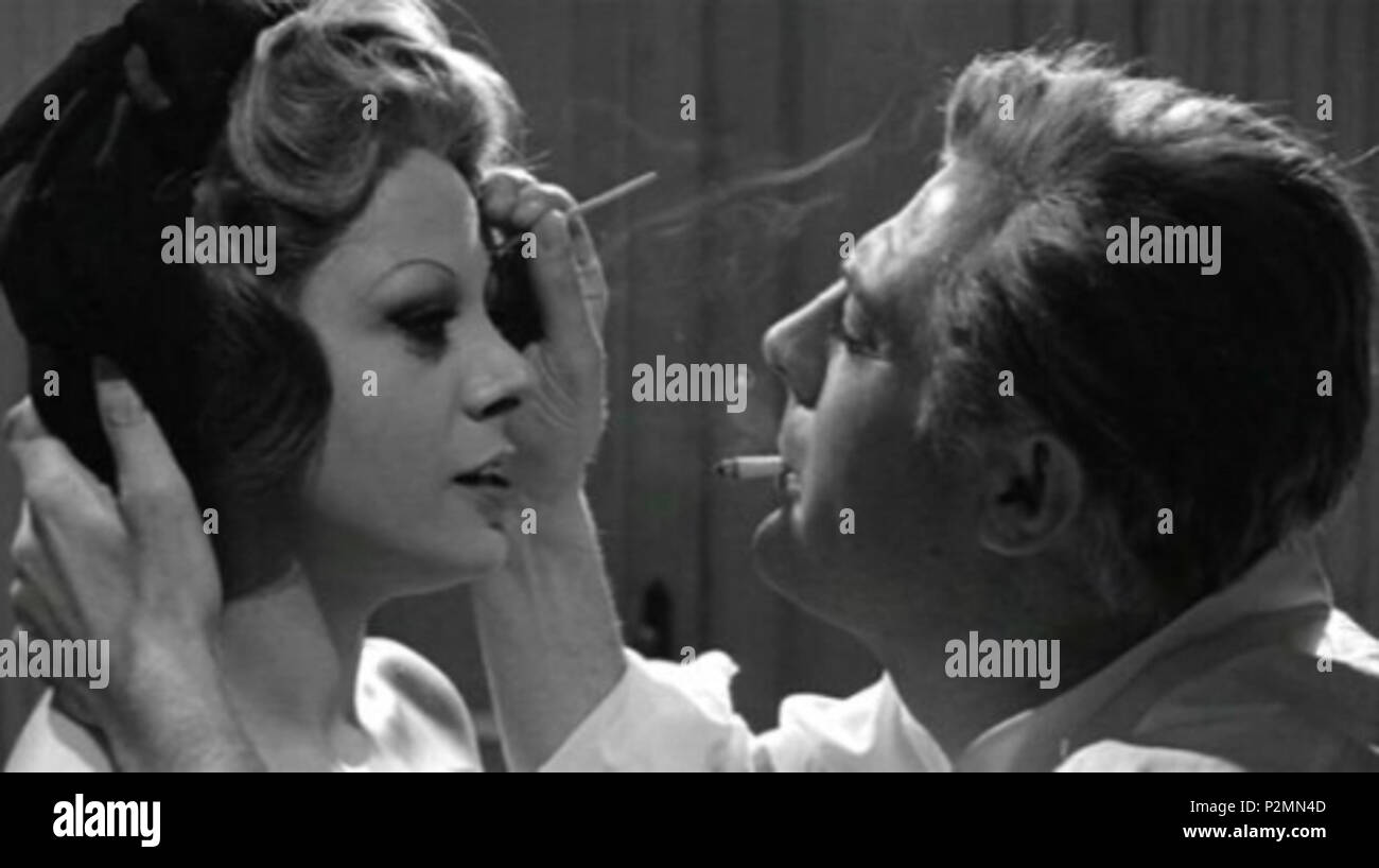 Fellini 8½ hi-res stock photography and images - Alamy