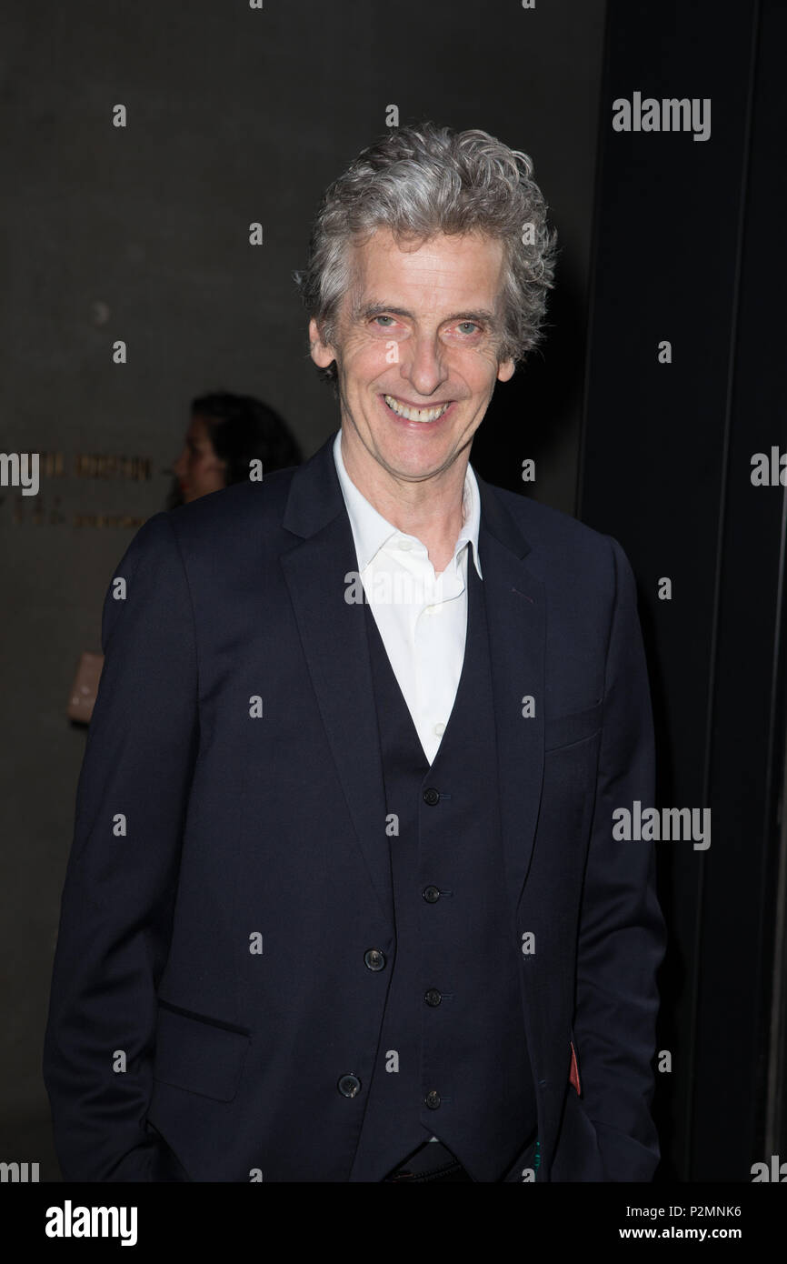 Lewis capaldi 2018 hi-res stock photography and images - Alamy