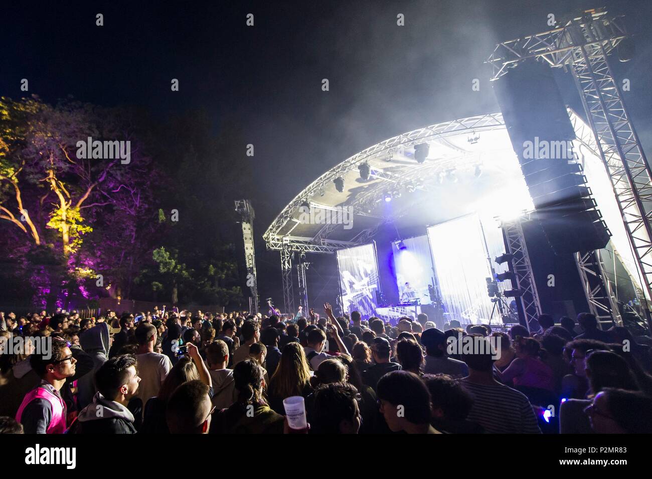 Magnifique structure hi-res stock photography and images - Alamy