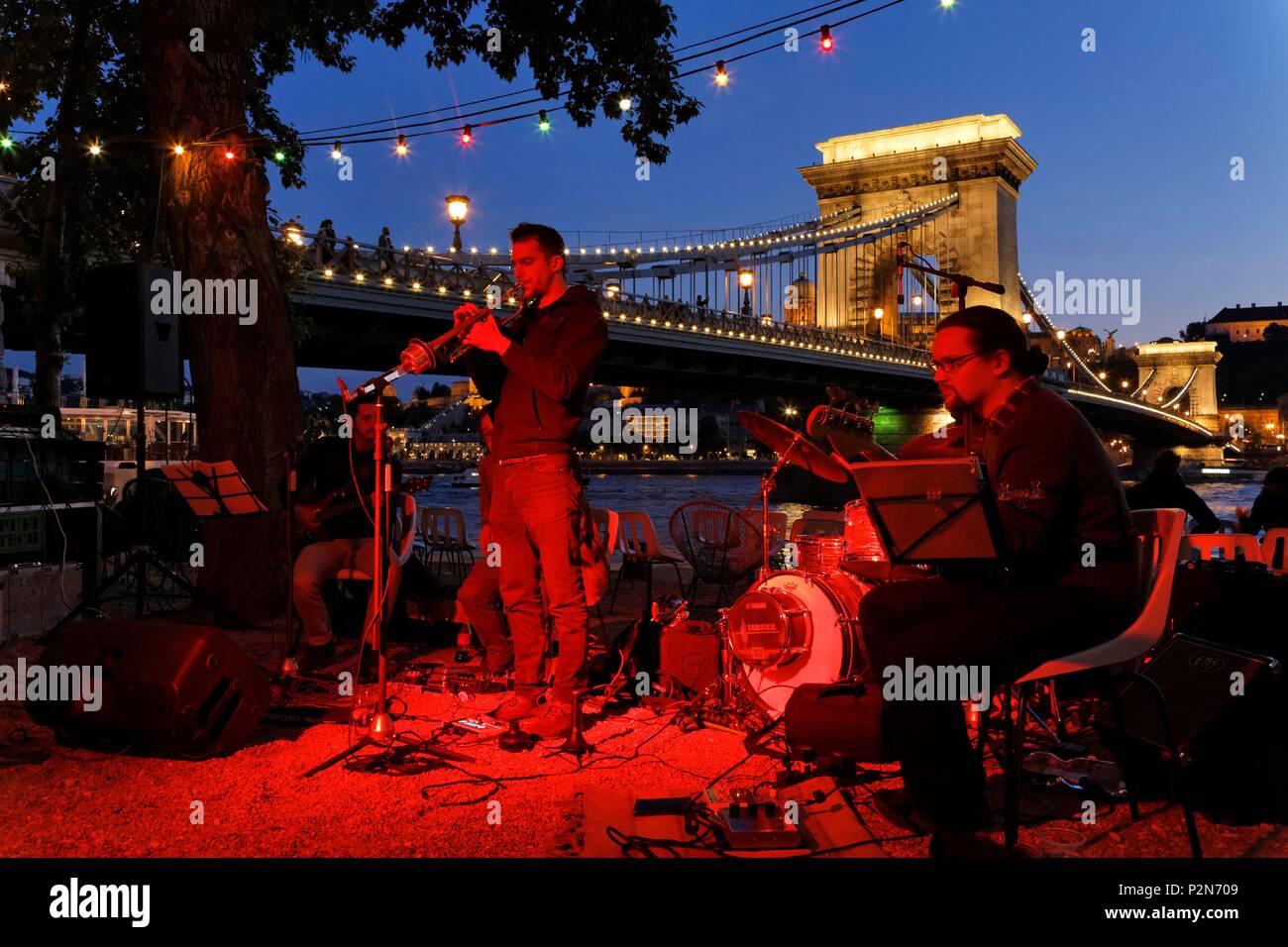 Spectator terrace hi-res stock photography and images - Alamy