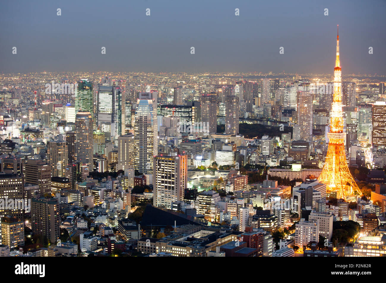 Shimbashi tokyo hi-res stock photography and images - Alamy