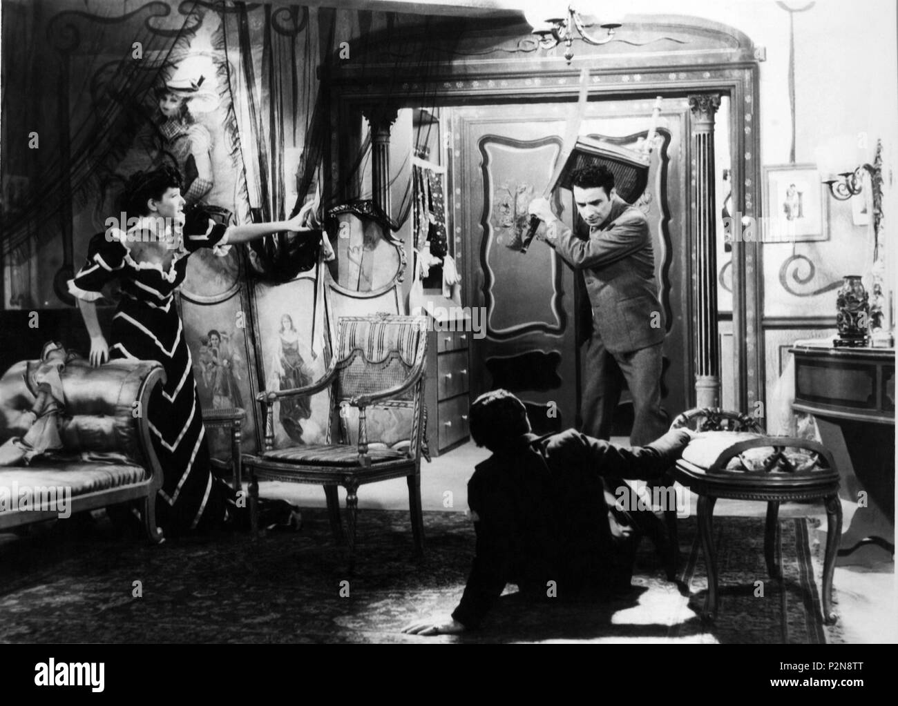 Original Film Title: PUERTA CERRADA. English Title: CLOSED DOOR. Film ...