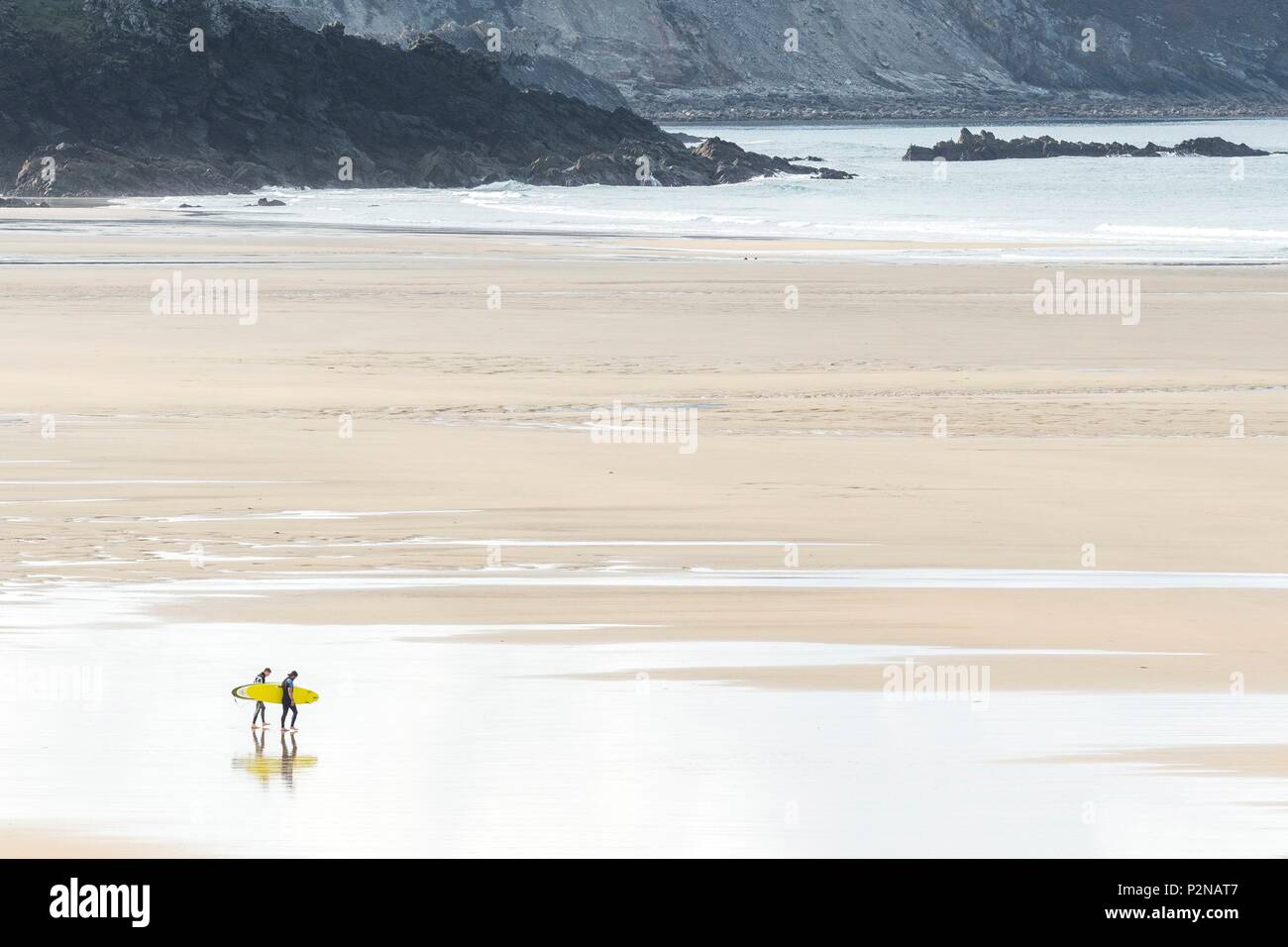 Palue beach hi-res stock photography and images - Alamy