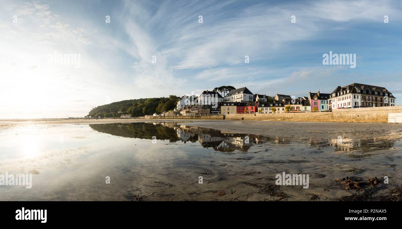 France, Finistere, Crozon, Morgat port Stock Photo - Alamy