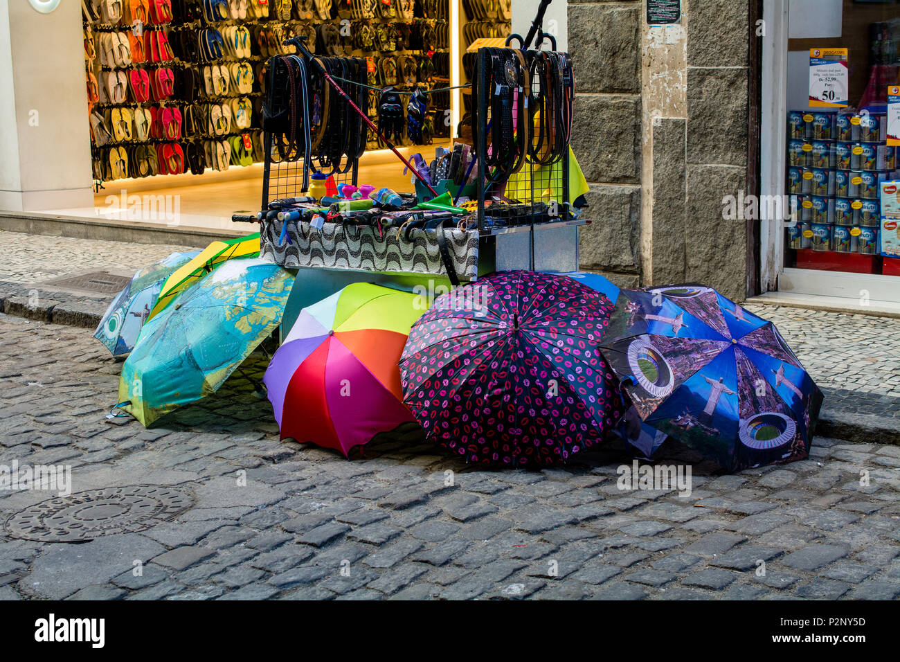 RIO DE JANEIRO, RJ , BRAZIL - May 22, 2018: Street vendors on the ...