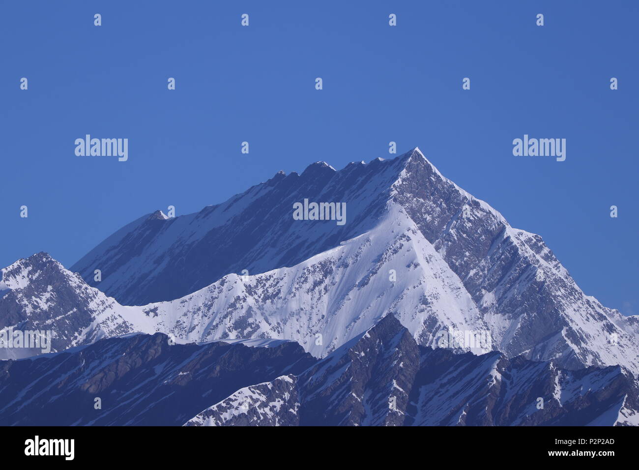 Himalayas mountain range hi-res stock photography and images - Alamy