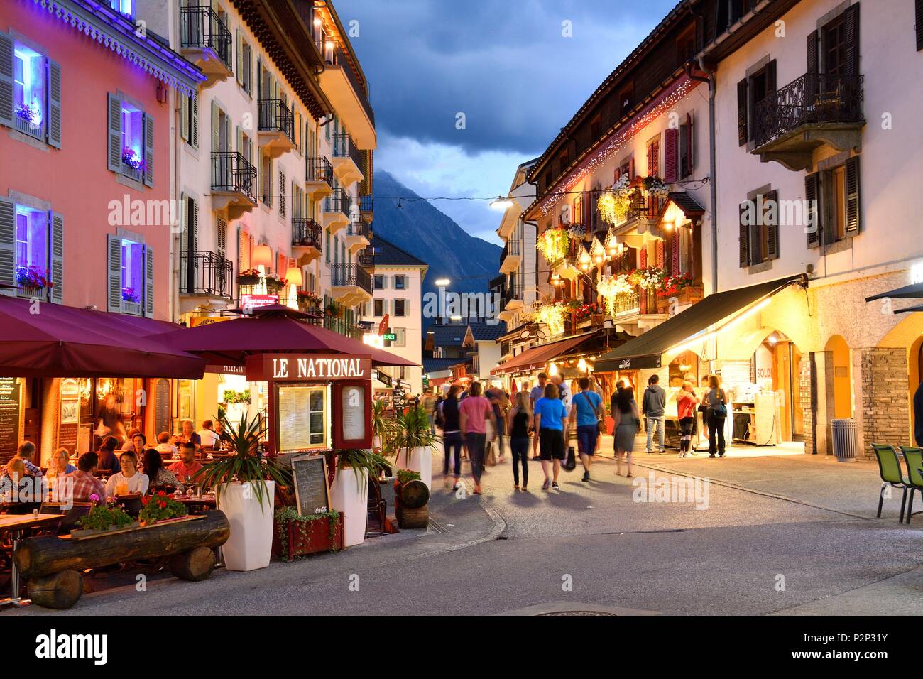 Chamonix town hi-res stock photography and images - Alamy