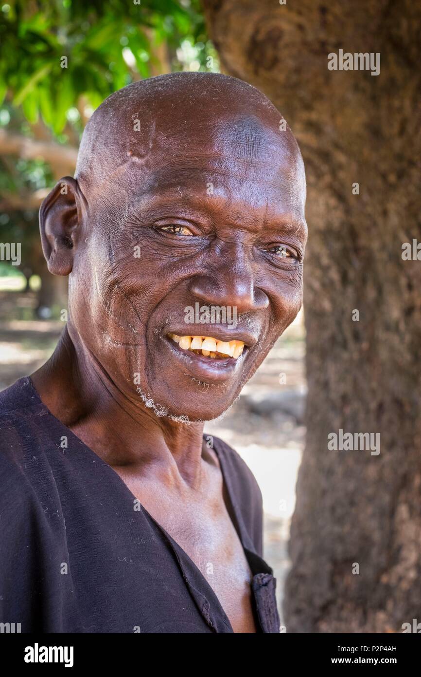 Ritual africa scarification hi-res stock photography and images - Alamy