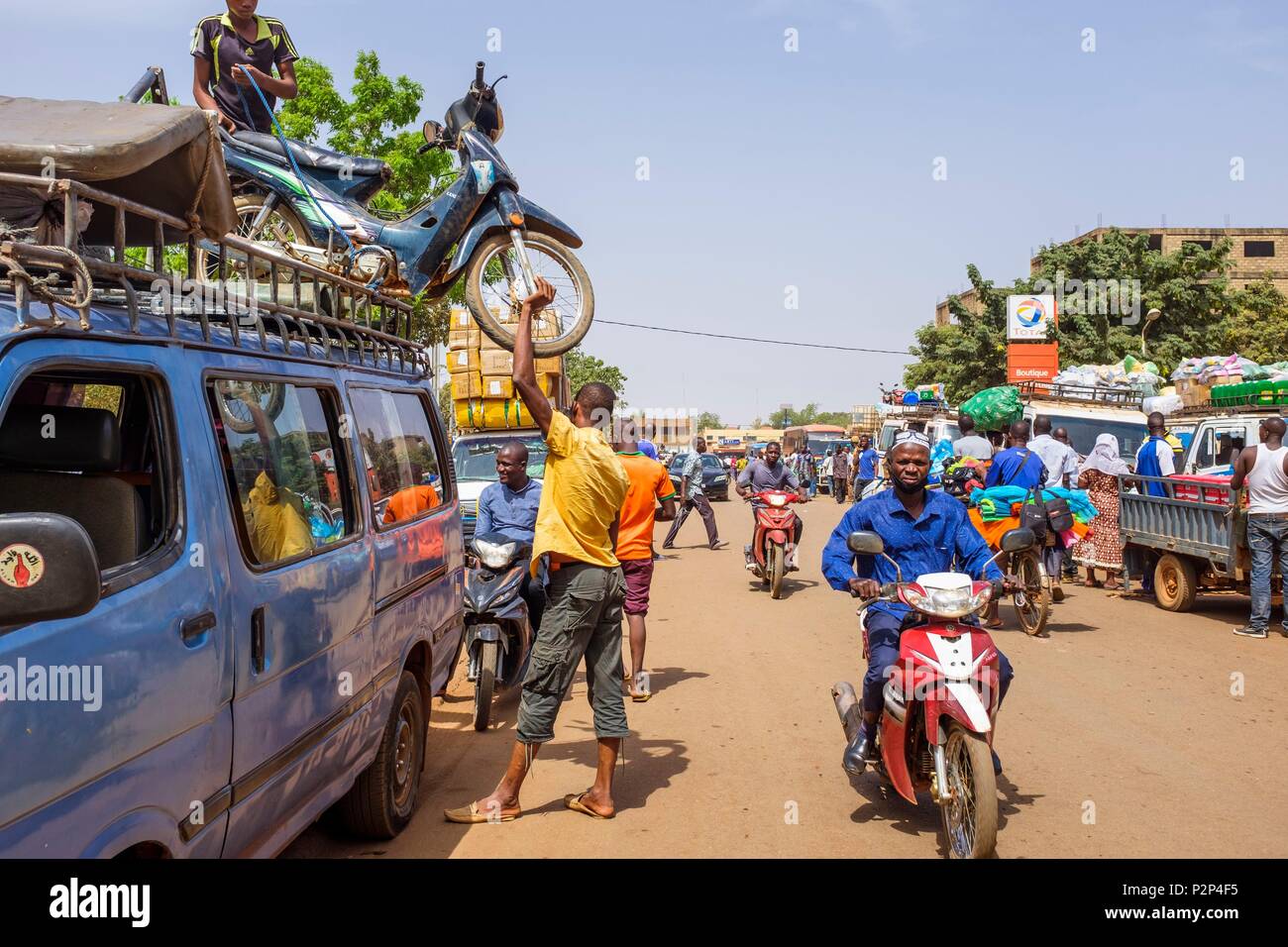 Burkina Faso, Centre region, Ouagadougou, downtown, bush-taxi Stock ...