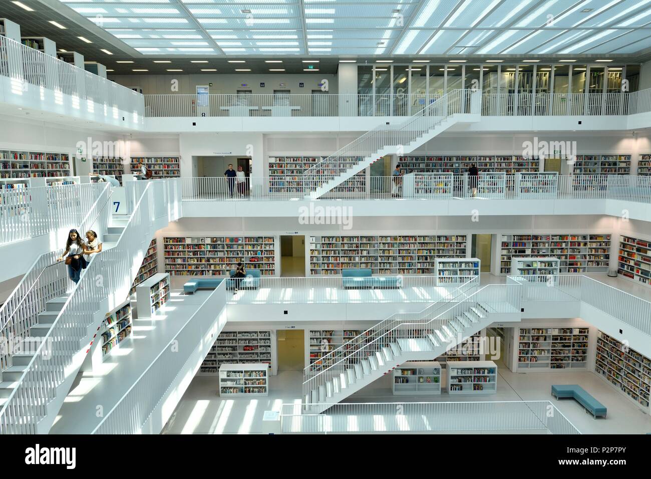Germany, Baden-Wurttemburg, Stuttgart, Mailander Platz, new Stuttgart ...