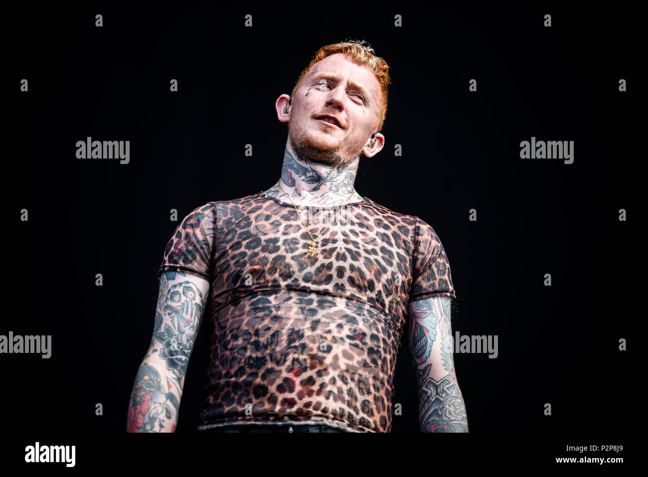 Frank carter singer hi-res stock photography and images - Alamy