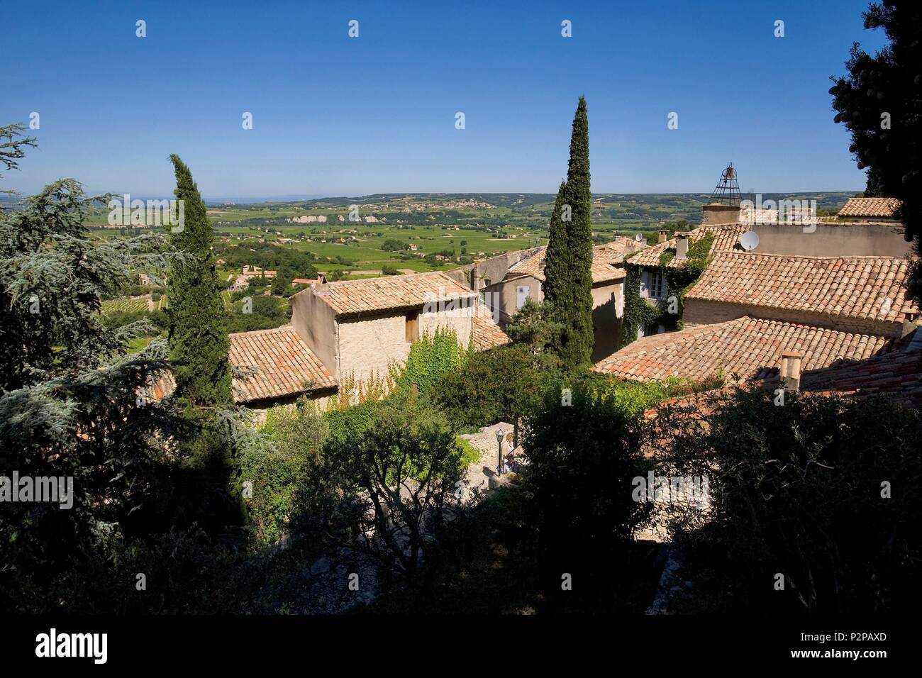 France, Vaucluse, Seguret, the most beautiful villages in France ...
