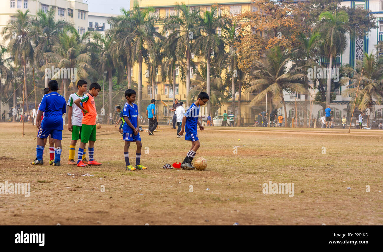 Unorganized youth hi-res stock photography and images - Alamy