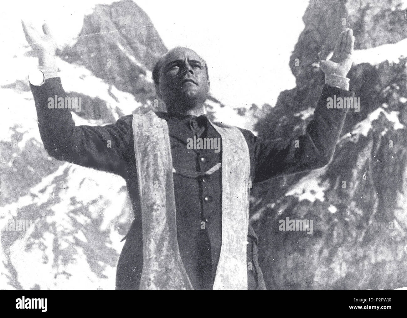 . Italiano: 'I trecento della Settima' (M. Baffico, 1943), scena del ...