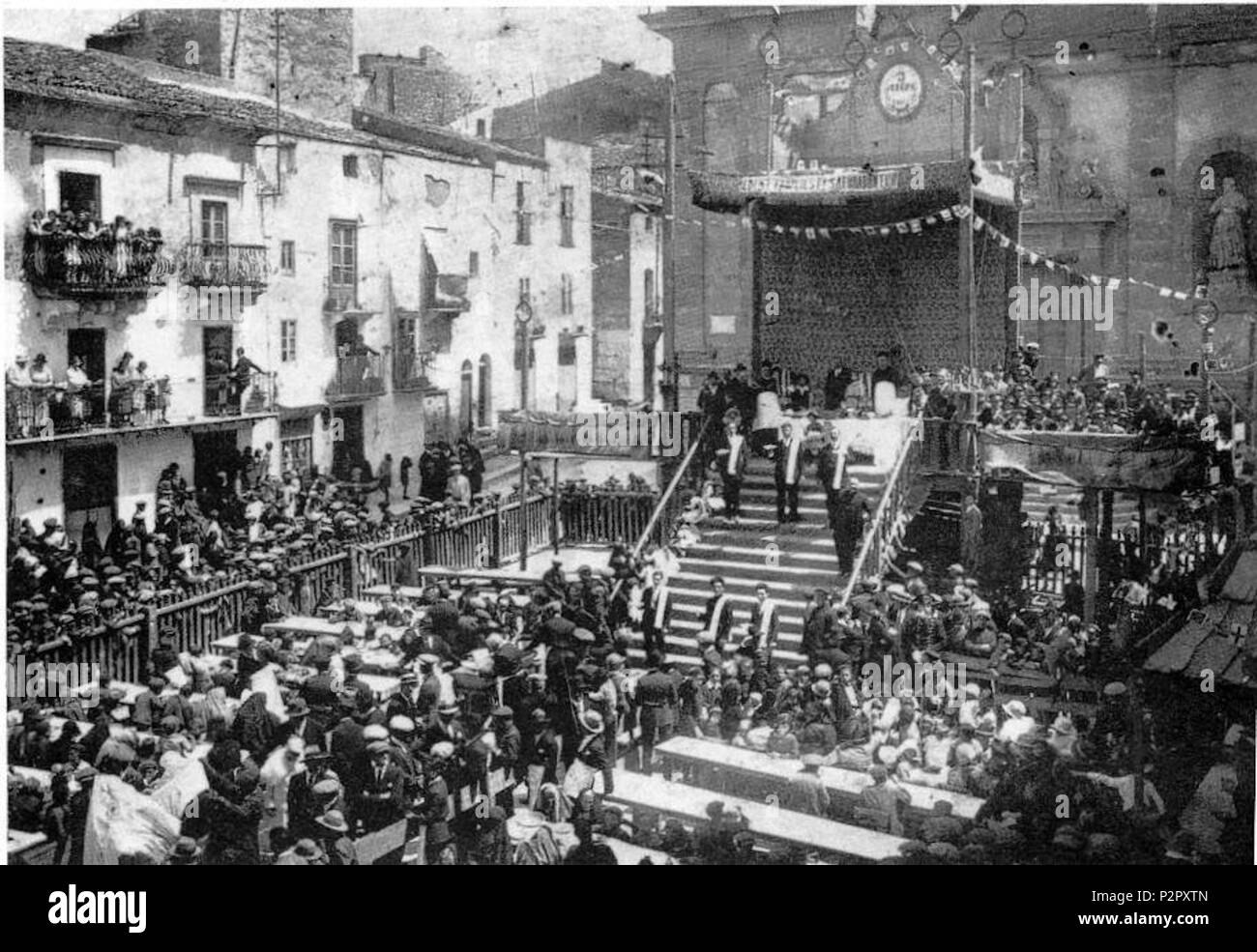 . Italiano: Vecchia foto della festa del Patrocinio ad Alcamo (Piazza ...