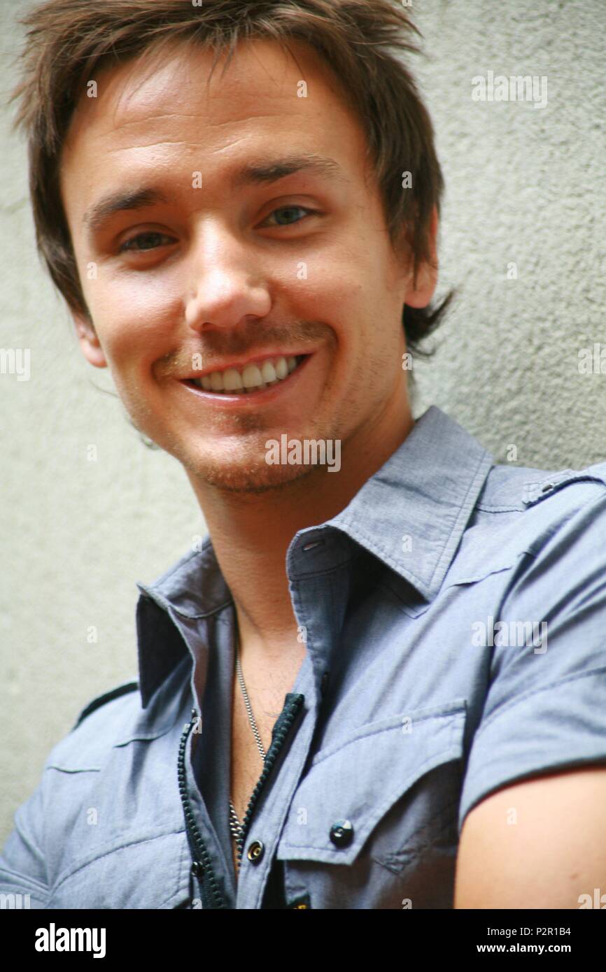 Rob stewart hi-res stock photography and images - Alamy