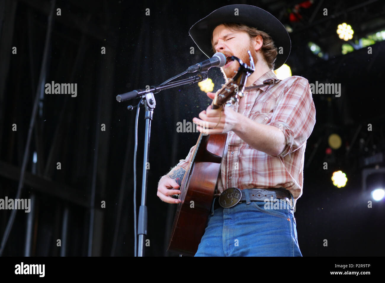 Colter wall singer hi-res stock photography and images - Alamy