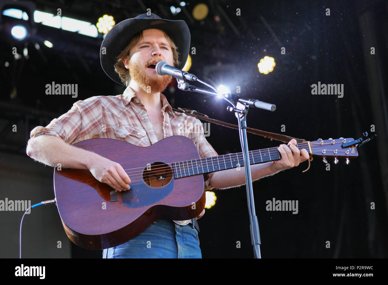 Colter wall singer hi-res stock photography and images - Alamy