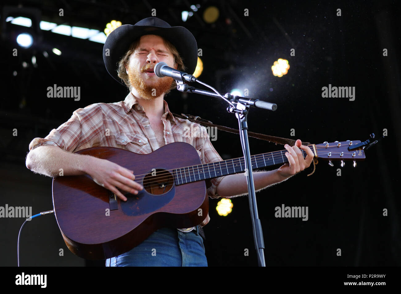 Colter wall singer hi-res stock photography and images - Alamy