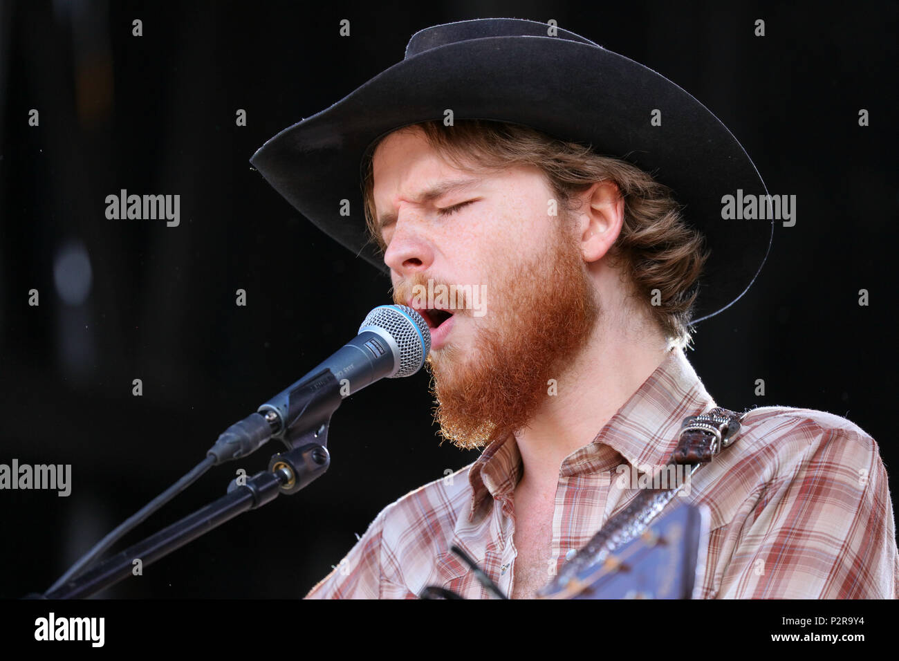 Colter wall singer hi-res stock photography and images - Alamy