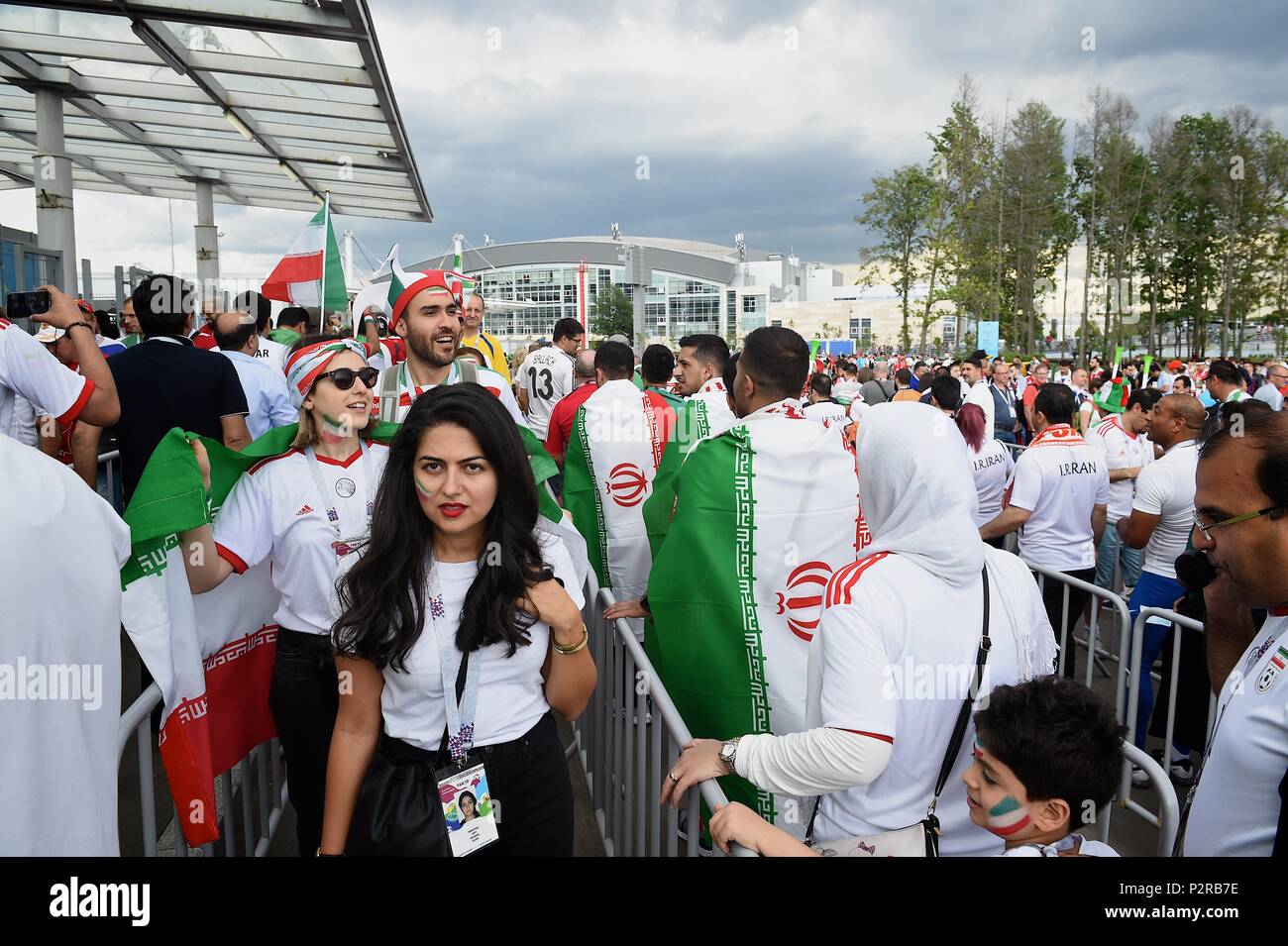 Iranian soccer fans hi-res stock photography and images - Alamy