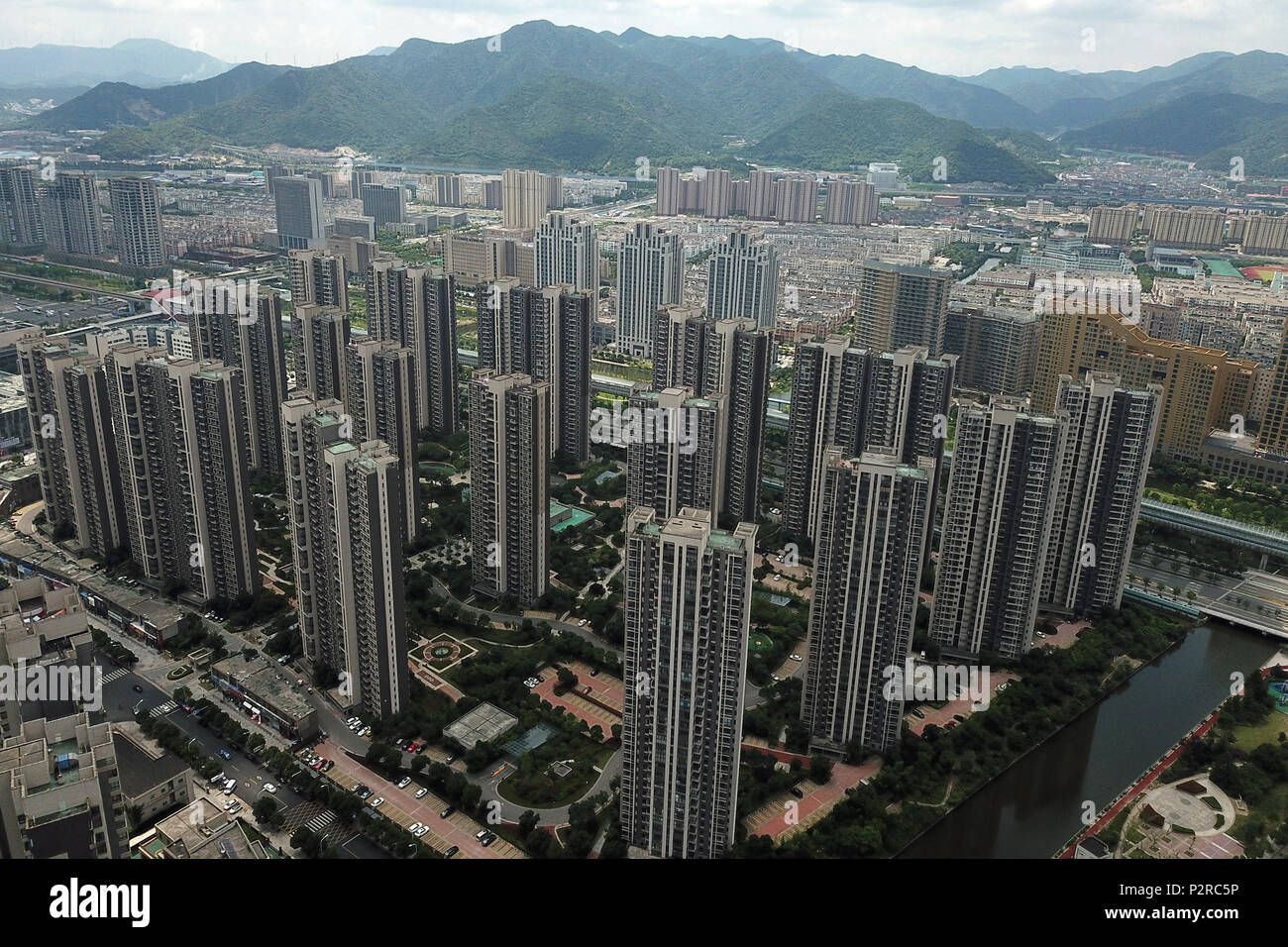 Ningbo Zhoushan Stock Photos & Ningbo Zhoushan Stock Images - Alamy