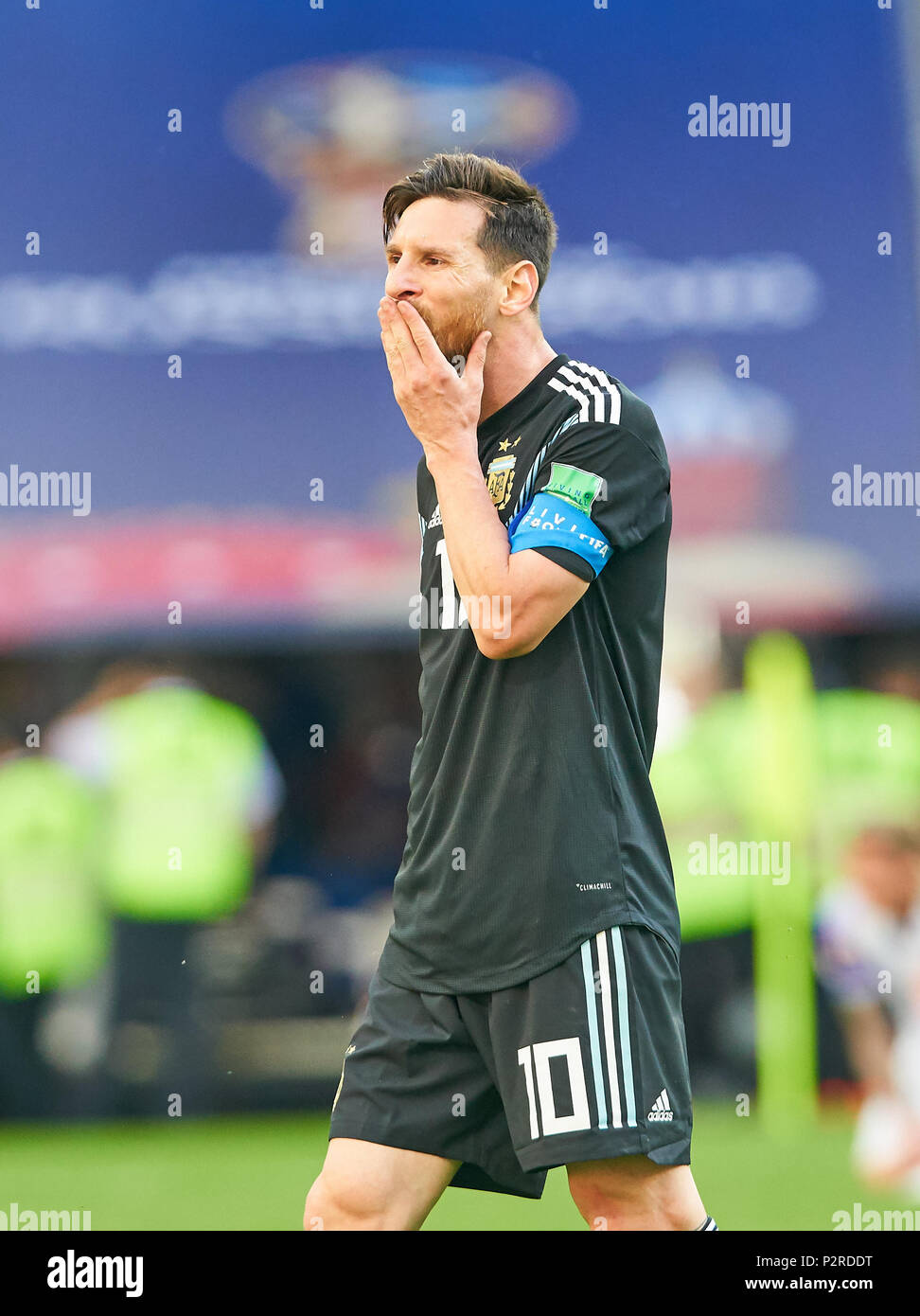 Messi argentina sad hi-res stock photography and images - Alamy
