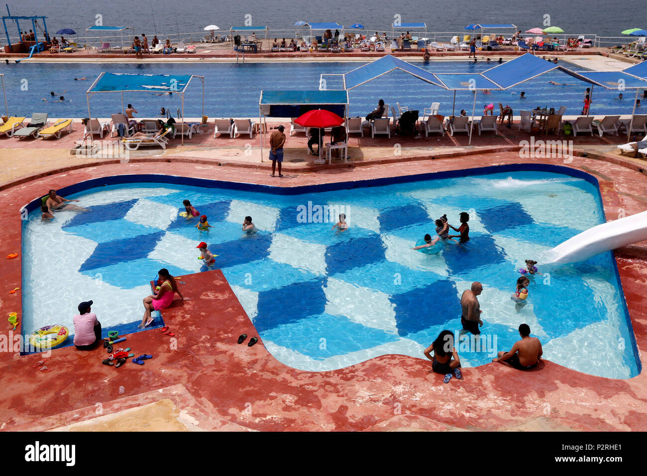 Relieve heat hi-res stock photography and images - Alamy